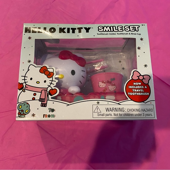 Hello Kitty | Other | Hello Kitty Smile Set | Poshmark